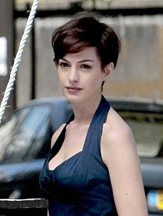 25+ Best Anne Hathaway Pixie Cut | Pixie Cut - Haircut for 2019