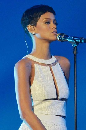 25+ Rihanna Pixie Cuts | Pixie Cut - Haircut for 2019