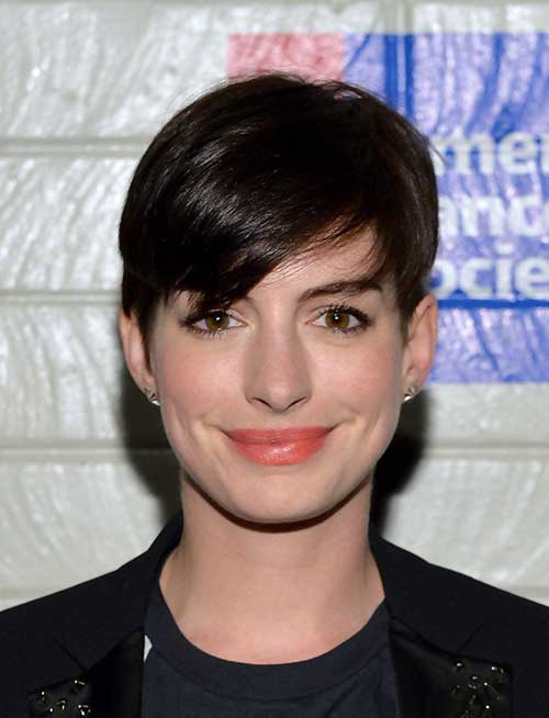 20 Anne Hathaway Pixie Hairstyles | Pixie Cut - Haircut for 2019
