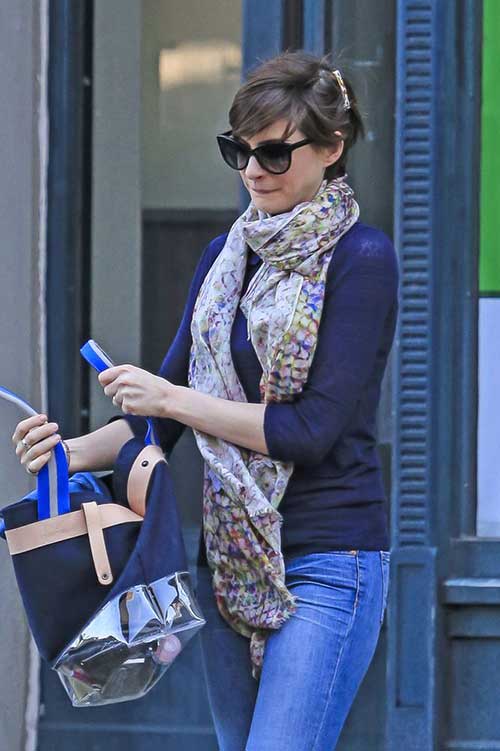 20 Anne Hathaway Pixie Hairstyles | Pixie Cut - Haircut for 2019